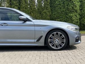 Grey BMW 530 2019 in Vilnius, with an engine capacity of 3.00 L and mileage of 203 thousand km for 21900 €, photo 13 on AUTOMOTO.COM.LV