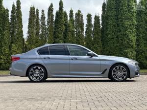 Grey BMW 530 2019 in Vilnius, with an engine capacity of 3.00 L and mileage of 203 thousand km for 21900 €, photo 14 on AUTOMOTO.COM.LV