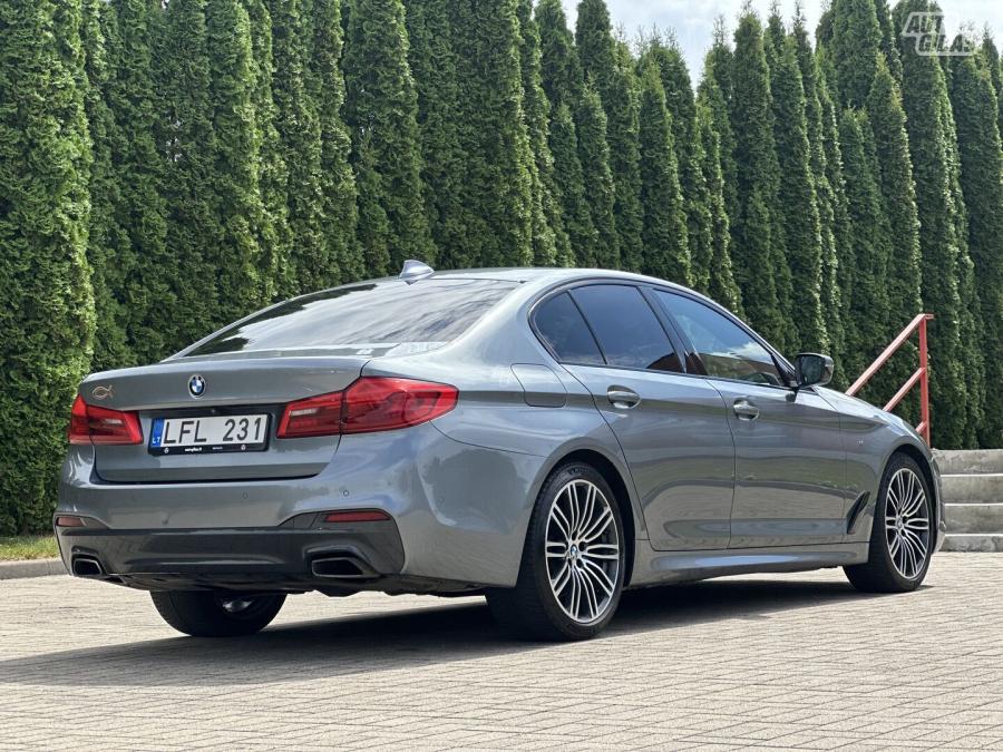 Grey BMW 530 2019 in Vilnius, with an engine capacity of 3.00 L and mileage of 203 thousand km for 21900 €, photo 22 on AUTOMOTO.COM.LV
