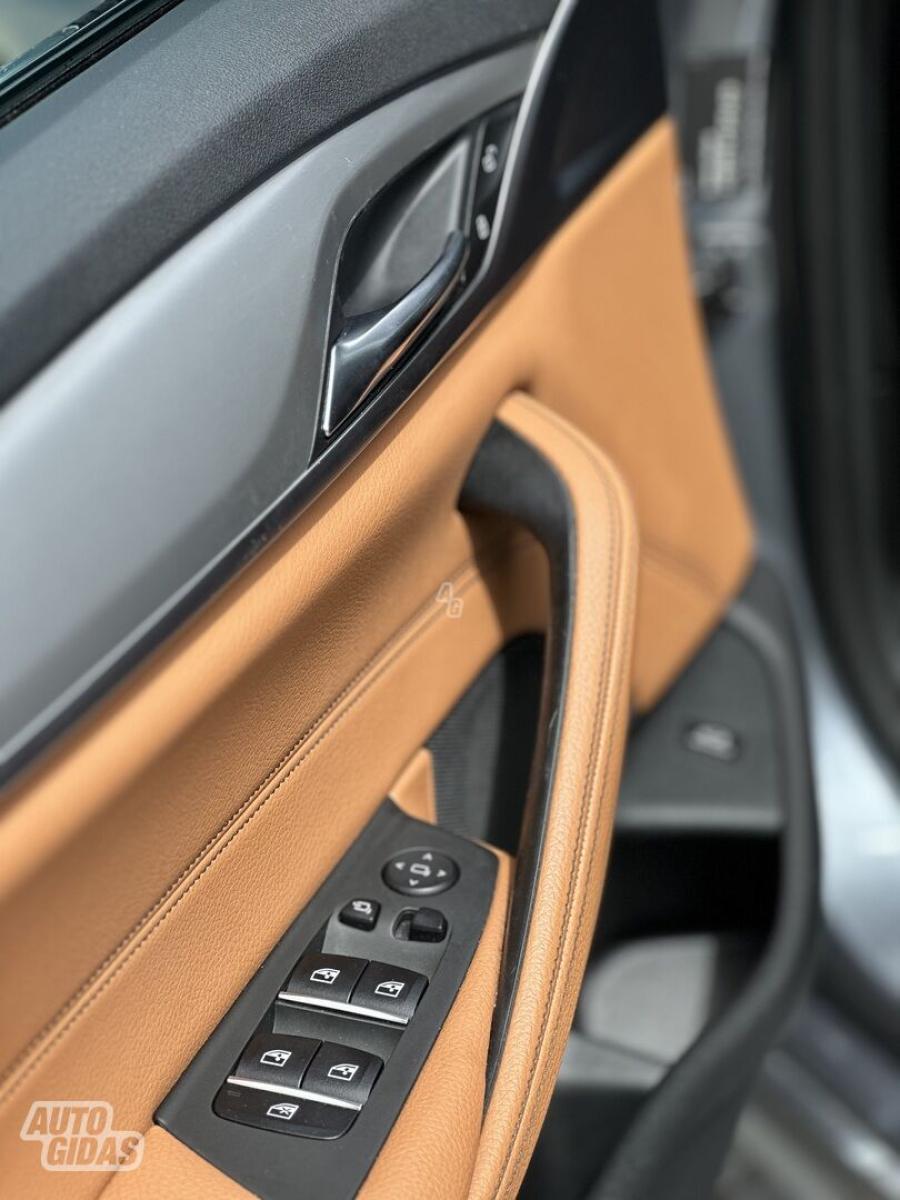 Grey BMW 530 2019 in Vilnius, with an engine capacity of 3.00 L and mileage of 203 thousand km for 21900 €, photo 25 on AUTOMOTO.COM.LV