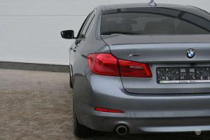 Grey BMW 530 2019 in Kretinga, with an engine capacity of 2.99 L and mileage of 269 thousand km for 17499 €, photo 11 on AUTOMOTO.COM.LV