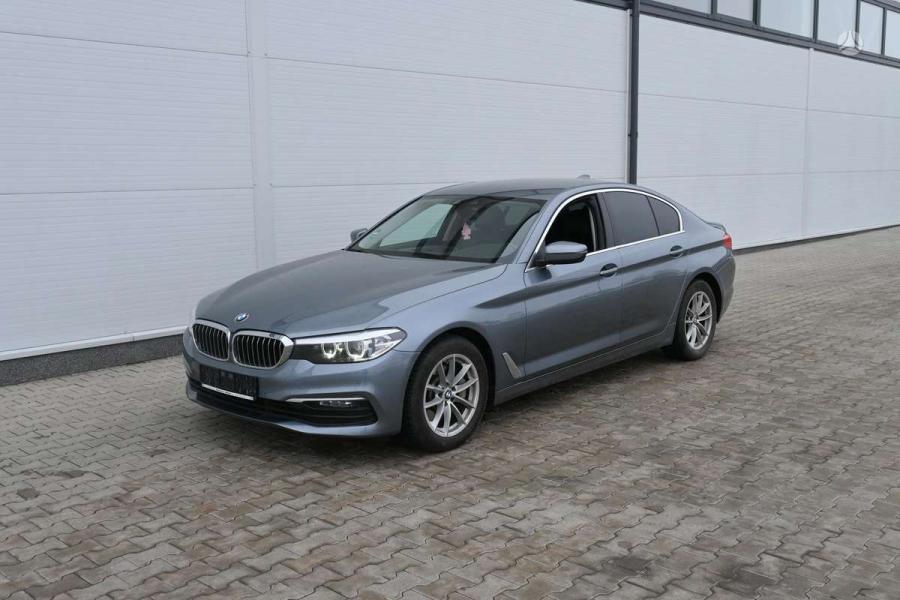 Grey BMW 530 2019 in Kretinga, with an engine capacity of 2.99 L and mileage of 269 thousand km for 17499 €, photo 14 on AUTOMOTO.COM.LV
