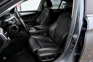 Grey BMW 530 2019 in Kretinga, with an engine capacity of 2.99 L and mileage of 269 thousand km for 17499 €, photo 18 on AUTOMOTO.COM.LV