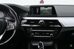 Grey BMW 530 2019 in Kretinga, with an engine capacity of 2.99 L and mileage of 269 thousand km for 17499 €, photo 28 on AUTOMOTO.COM.LV