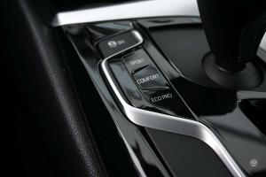 Grey BMW 530 2019 in Kretinga, with an engine capacity of 2.99 L and mileage of 269 thousand km for 17499 €, photo 30 on AUTOMOTO.COM.LV