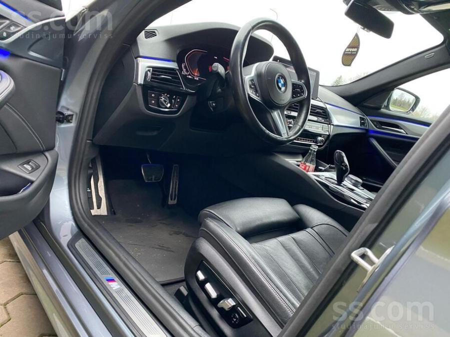 Pelēks BMW 530 2020 Rīga, ar dzinēja tilpumu 3.00 L un nobraukumu 196 tūkst. km par 27500 €, foto 20 vietnē AUTOMOTO.COM.LV