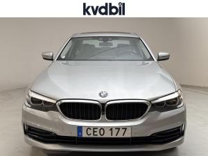 Grey BMW 530 2020 in Kaunas, with an engine capacity of 0.00 L and mileage of 96 thousand km for 32347 €, photo 5 on AUTOMOTO.COM.LV