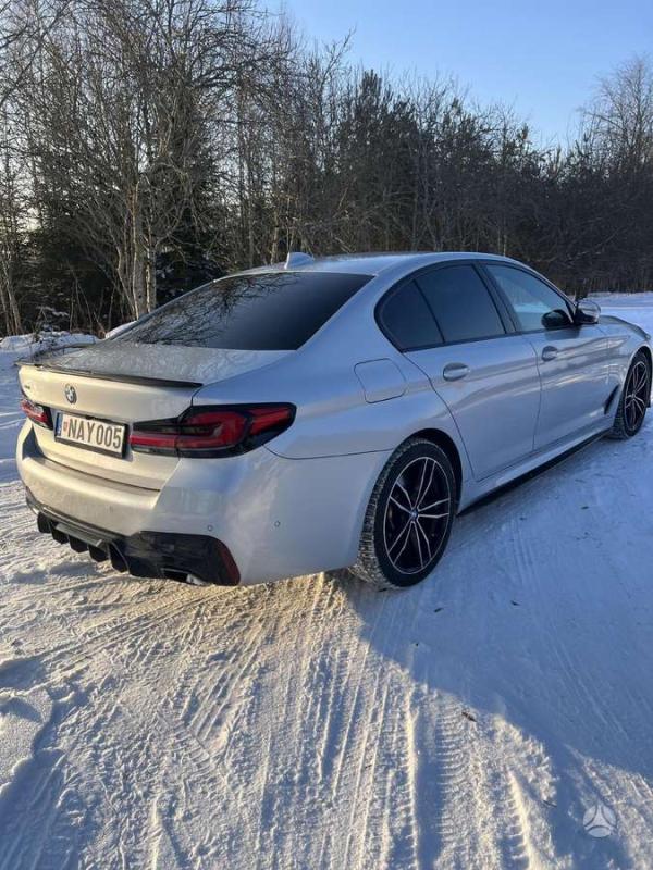 Pelēks BMW 530 2020 Alīta, ar dzinēja tilpumu 2.99 L un nobraukumu 191 tūkst. km par 36500 €, foto 5 vietnē AUTOMOTO.COM.LV