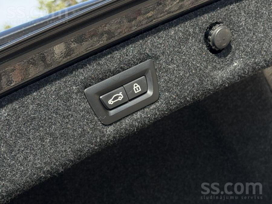 Pelēks BMW 530 2021 Rīga, ar dzinēja tilpumu 2.00 L un nobraukumu 109 tūkst. km par 36990 €, foto 22 vietnē AUTOMOTO.COM.LV
