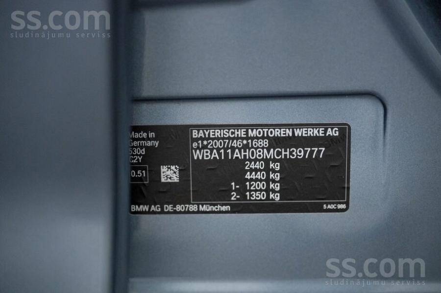 Серый БМВ 530 2021 в Рига, объемом двигателя 3.00 л и пробегом 152 тыс. км за 35500 €, фото 9 на AUTOMOTO.COM.LV