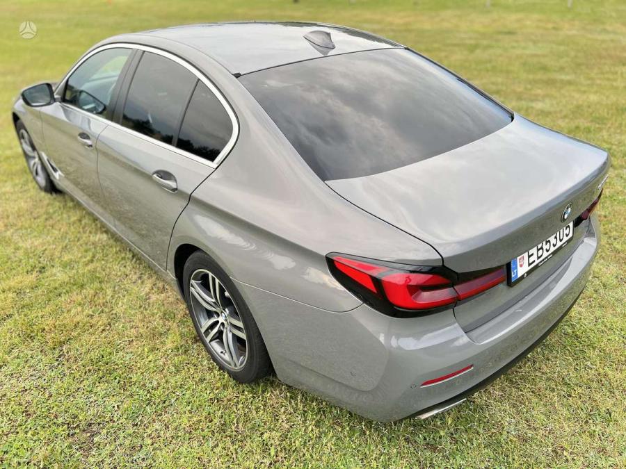 Pelēks BMW 530 2021 Viļņa, ar dzinēja tilpumu 2.00 L un nobraukumu 199 tūkst. km par 28000 €, foto 13 vietnē AUTOMOTO.COM.LV