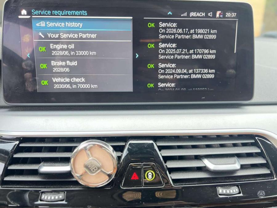 Pelēks BMW 530 2021 Viļņa, ar dzinēja tilpumu 2.00 L un nobraukumu 199 tūkst. km par 28000 €, foto 22 vietnē AUTOMOTO.COM.LV