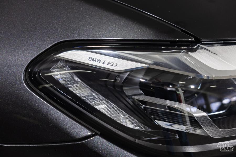 Pelēks BMW 530 2021 Viļņa, ar dzinēja tilpumu 2.00 L un nobraukumu 58 tūkst. km par 37991 €, foto 5 vietnē AUTOMOTO.COM.LV