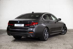 Pelēks BMW 530 2021 Viļņa, ar dzinēja tilpumu 2.00 L un nobraukumu 58 tūkst. km par 37991 €, foto 10 vietnē AUTOMOTO.COM.LV