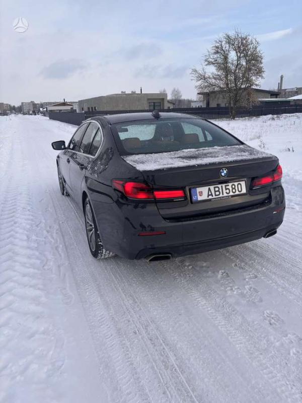 Pelēks BMW 530 2022 Kėdainiai, ar dzinēja tilpumu 2.99 L un nobraukumu 166 tūkst. km par 28950 €, foto 9 vietnē AUTOMOTO.COM.LV