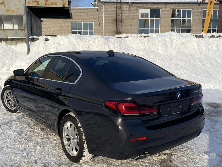 Pelēks BMW 530 2022 Viļņa, ar dzinēja tilpumu 2.00 L un nobraukumu 43 tūkst. km par 29900 €, foto 14 vietnē AUTOMOTO.COM.LV