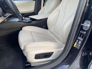 Pelēks BMW 530 2022 Viļņa, ar dzinēja tilpumu 2.00 L un nobraukumu 43 tūkst. km par 29900 €, foto 24 vietnē AUTOMOTO.COM.LV