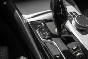 Pelēks BMW 530 2022 Viļņa, ar dzinēja tilpumu 2.99 L un nobraukumu 144 tūkst. km par 39900 €, foto 19 vietnē AUTOMOTO.COM.LV