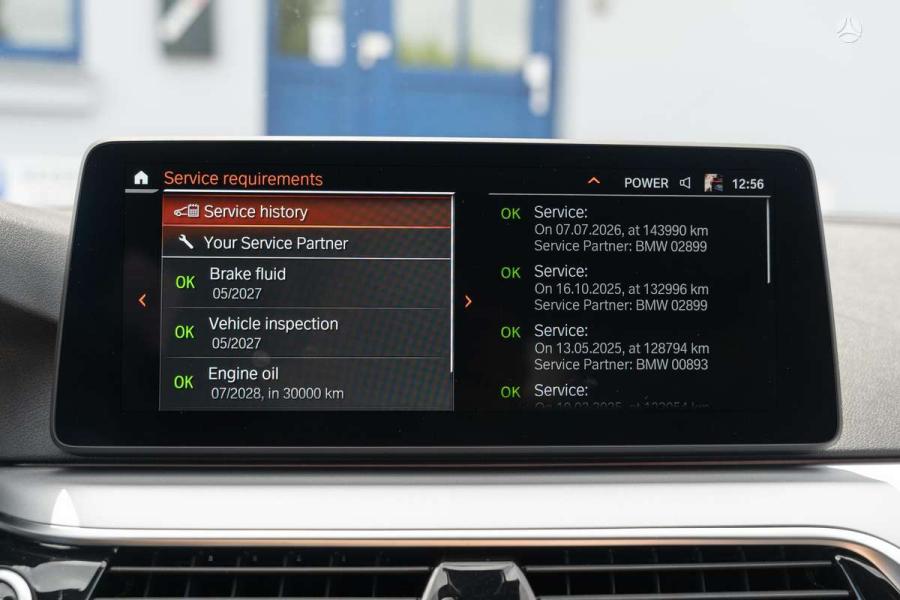 Pelēks BMW 530 2022 Viļņa, ar dzinēja tilpumu 2.99 L un nobraukumu 144 tūkst. km par 39900 €, foto 32 vietnē AUTOMOTO.COM.LV