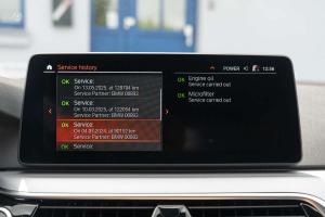 Pelēks BMW 530 2022 Viļņa, ar dzinēja tilpumu 2.99 L un nobraukumu 144 tūkst. km par 39900 €, foto 33 vietnē AUTOMOTO.COM.LV