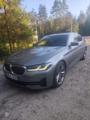 Pelēks BMW 530 2022 Viļņa, ar dzinēja tilpumu 2.00 L un nobraukumu 122 tūkst. km par 28000 €, foto 3 vietnē AUTOMOTO.COM.LV