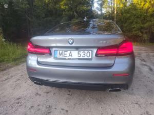 Pelēks BMW 530 2022 Viļņa, ar dzinēja tilpumu 2.00 L un nobraukumu 122 tūkst. km par 28000 €, foto 6 vietnē AUTOMOTO.COM.LV