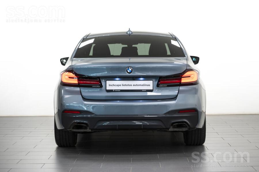 Pelēks BMW 530 2022 Rīga, ar dzinēja tilpumu 2.00 L un nobraukumu 63 tūkst. km par 38500 €, foto 5 vietnē AUTOMOTO.COM.LV