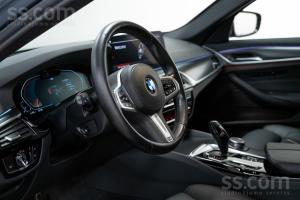 Pelēks BMW 530 2022 Rīga, ar dzinēja tilpumu 2.00 L un nobraukumu 63 tūkst. km par 38500 €, foto 16 vietnē AUTOMOTO.COM.LV