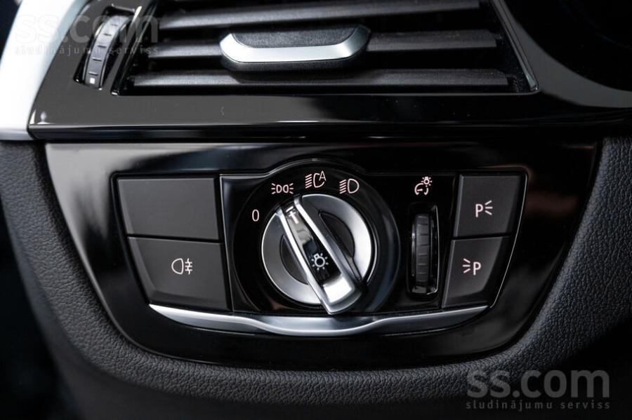 Pelēks BMW 530 2022 Rīga, ar dzinēja tilpumu 2.00 L un nobraukumu 63 tūkst. km par 38500 €, foto 22 vietnē AUTOMOTO.COM.LV