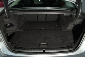 Grey BMW 530 2023 in Kaunas, with an engine capacity of 2.00 L and mileage of 84 thousand km for 34441 €, photo 10 on AUTOMOTO.COM.LV