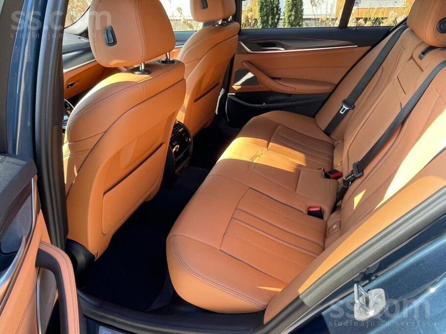 Pelēks BMW 530 2023 Rīga, ar dzinēja tilpumu 2.00 L un nobraukumu 81 tūkst. km par 37500 €, foto 13 vietnē AUTOMOTO.COM.LV