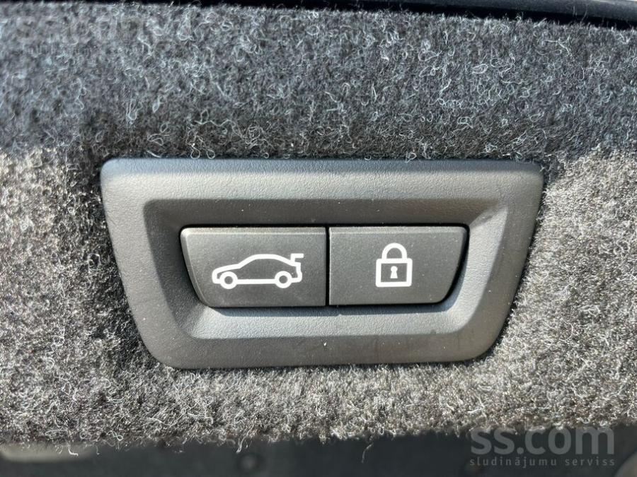 Pelēks BMW 530 2023 Rīga, ar dzinēja tilpumu 2.00 L un nobraukumu 81 tūkst. km par 37500 €, foto 23 vietnē AUTOMOTO.COM.LV