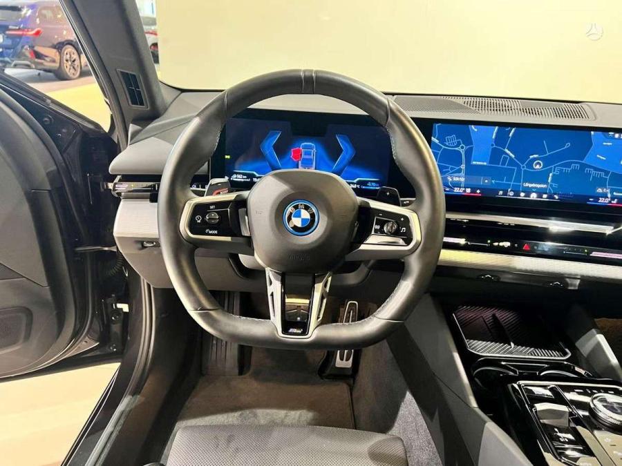 Pelēks BMW 530 2024 Viļņa, ar dzinēja tilpumu 2.00 L un nobraukumu 20 tūkst. km par 53900 €, foto 10 vietnē AUTOMOTO.COM.LV