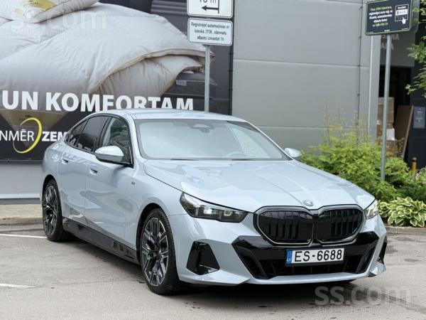 Pelēks BMW 530 2024 Rīga, ar dzinēja tilpumu 2.00 L un nobraukumu 30 tūkst. km par 51500 €, foto 1 vietnē AUTOMOTO.COM.LV