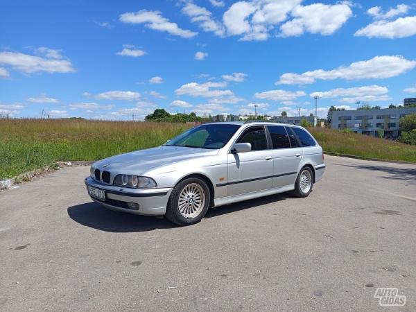 Grey BMW 530 2000 in Vilnius, with an engine capacity of 2.90 L and mileage of 308 thousand km for 1300 €, photo 2 on AUTOMOTO.COM.LV