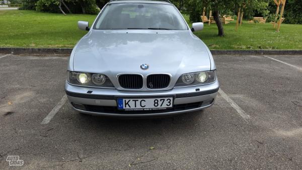 Pelēks BMW 530 2000 Kretinga, ar dzinēja tilpumu 3.00 L un nobraukumu 300 tūkst. km par 1400 €, foto 8 vietnē AUTOMOTO.COM.LV