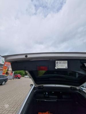 Grey BMW 530 2000 in Klaipeda, with an engine capacity of 2.93 L and mileage of 474 thousand km for 2500 €, photo 16 on AUTOMOTO.COM.LV