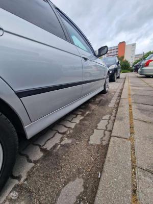 Grey BMW 530 2000 in Klaipeda, with an engine capacity of 2.93 L and mileage of 474 thousand km for 2500 €, photo 17 on AUTOMOTO.COM.LV