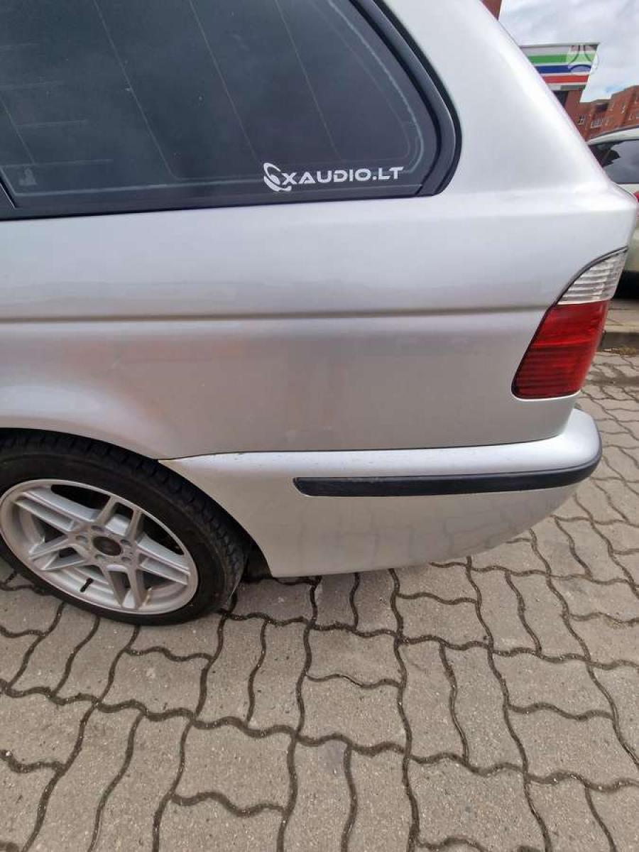 Grey BMW 530 2000 in Klaipeda, with an engine capacity of 2.93 L and mileage of 474 thousand km for 2500 €, photo 22 on AUTOMOTO.COM.LV
