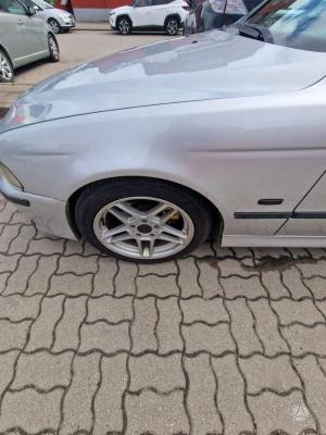 Grey BMW 530 2000 in Klaipeda, with an engine capacity of 2.93 L and mileage of 474 thousand km for 2500 €, photo 23 on AUTOMOTO.COM.LV