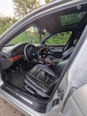 Grey BMW 530 2000 in Klaipeda, with an engine capacity of 2.93 L and mileage of 474 thousand km for 2500 €, photo 33 on AUTOMOTO.COM.LV