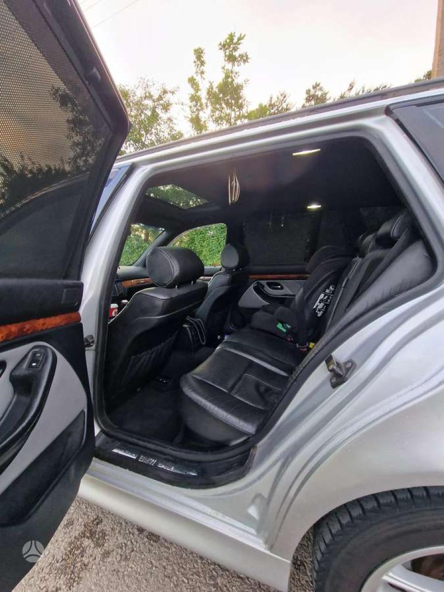 Grey BMW 530 2000 in Klaipeda, with an engine capacity of 2.93 L and mileage of 474 thousand km for 2500 €, photo 34 on AUTOMOTO.COM.LV