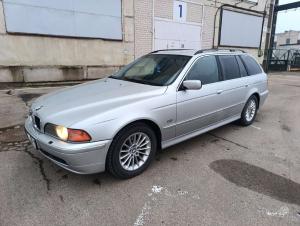 Pelēks BMW 530 2001 Panevēža, ar dzinēja tilpumu 2.93 L un nobraukumu 400 tūkst. km par 1450 €, foto 3 vietnē AUTOMOTO.COM.LV