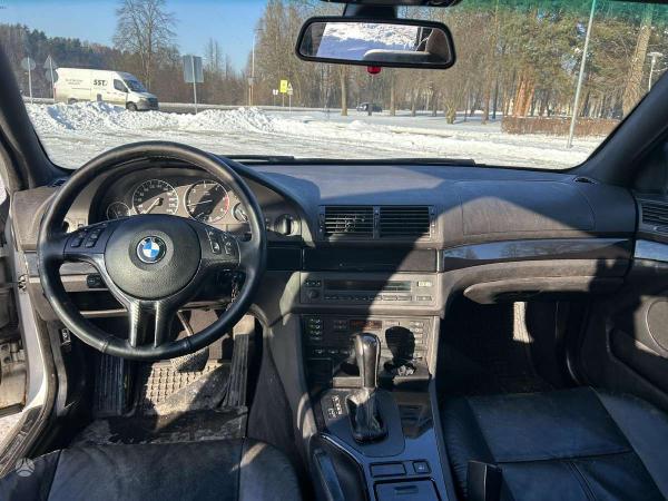 Pelēks BMW 530 2001 Elektrėnai, ar dzinēja tilpumu 3.00 L un nobraukumu 387 tūkst. km par 1650 €, foto 9 vietnē AUTOMOTO.COM.LV