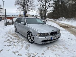 Pelēks BMW 530 2001 Alīta, ar dzinēja tilpumu 3.00 L un nobraukumu 372 tūkst. km par 1400 €, foto  vietnē AUTOMOTO.COM.LV