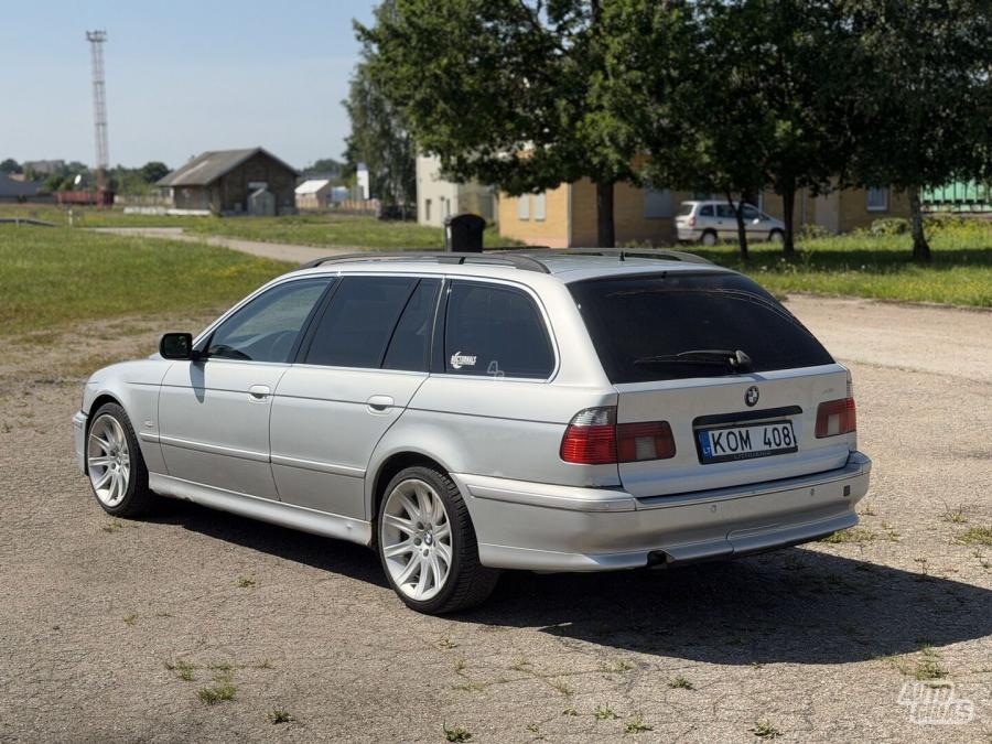 Pelēks BMW 530 2001 Šauļi, ar dzinēja tilpumu 2.90 L un nobraukumu 375 tūkst. km par 1650 €, foto 5 vietnē AUTOMOTO.COM.LV