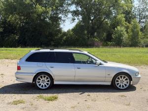 Pelēks BMW 530 2001 Šauļi, ar dzinēja tilpumu 2.90 L un nobraukumu 375 tūkst. km par 1650 €, foto 8 vietnē AUTOMOTO.COM.LV