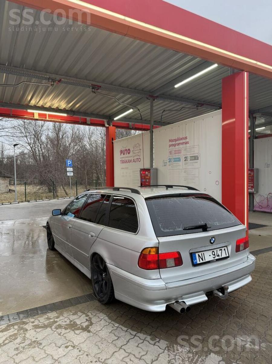 Серый БМВ 530 2001 в Талси, объемом двигателя 3.00 л и пробегом 540 тыс. км за 3500 €, фото 7 на AUTOMOTO.COM.LV