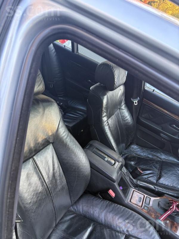 Pelēks BMW 530 2001 Kuldīga, ar dzinēja tilpumu 3.00 L un nobraukumu 466 tūkst. km par 3000 €, foto 11 vietnē AUTOMOTO.COM.LV