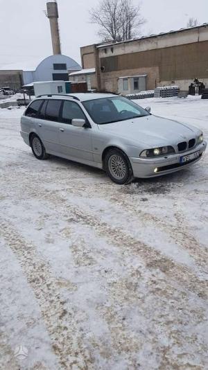 Pelēks BMW 530 2002 Vievis, ar dzinēja tilpumu 2.93 L un nobraukumu 459 tūkst. km par 2420 €, foto  vietnē AUTOMOTO.COM.LV